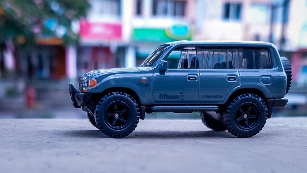 How Much Does A 80 Series Land Cruiser Weight?